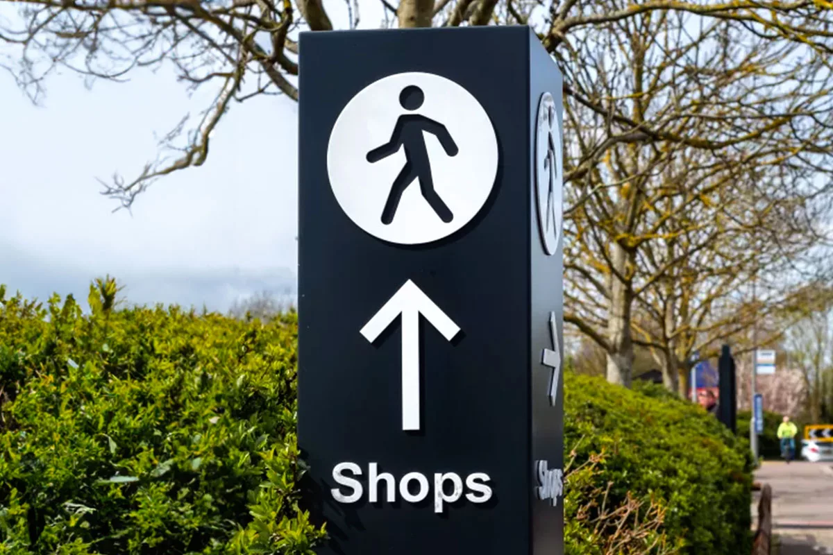 How shop signage can boost your business